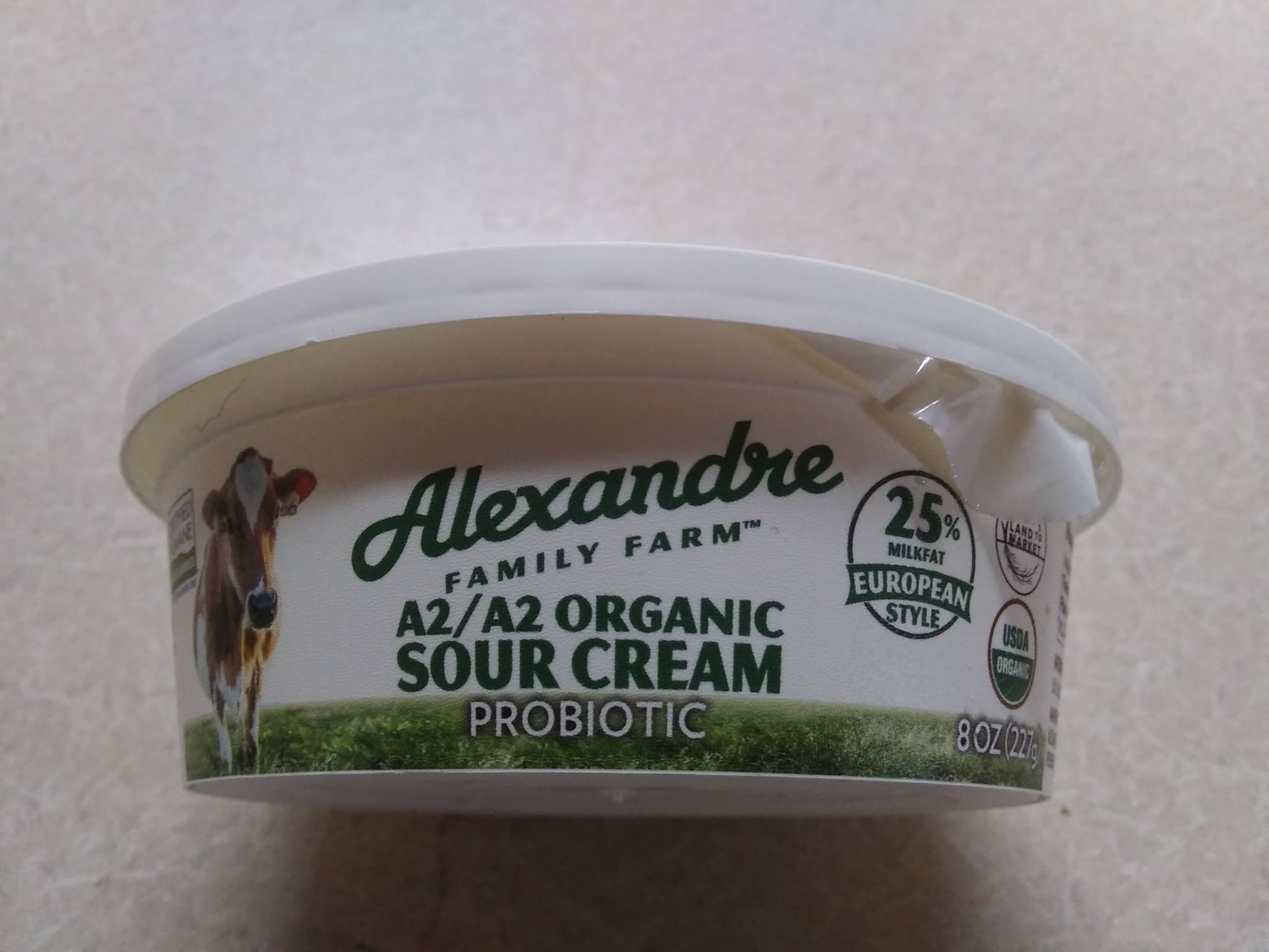 Sour Cream: 25% Milkfat Euro-style, Organic Grassfed A2/A2 (8 oz ...